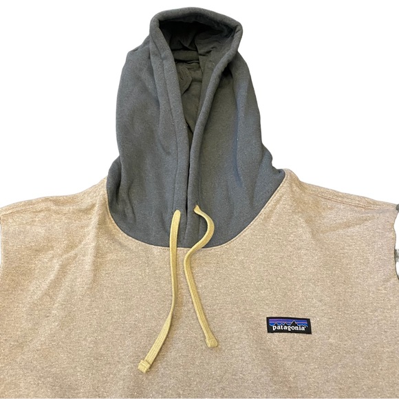 Patagonia | Shirts | New With Tag Patagonia Mens Colorblock Hoodie ...